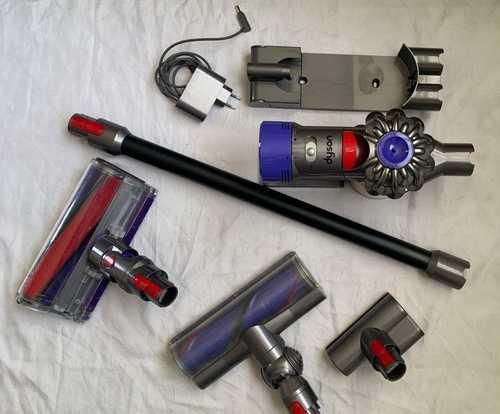 Пылесoс Dyson V8