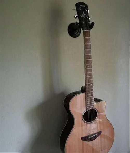 Гитара yamaha APX600, электроакустическая