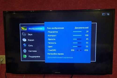 Телевизор Samsung UE40 EH5007K-40 дюймов
