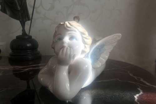 Статуэтка ангел / путти 30 см фарфор Франция