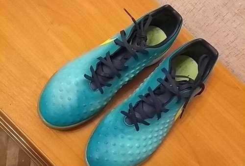 Бутсы футзалки Nike magista X