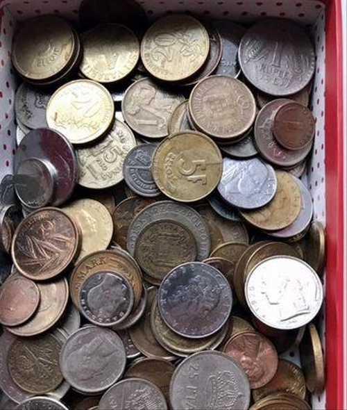 Старые монеты. Европа, Азия, Америка