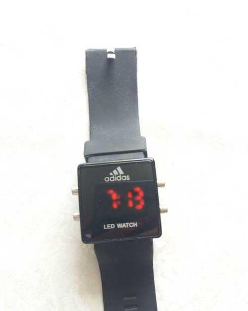 Часы adidas Smart watch