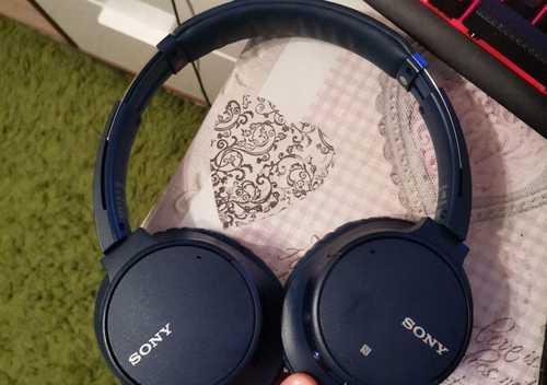 Sony WH-CH700N