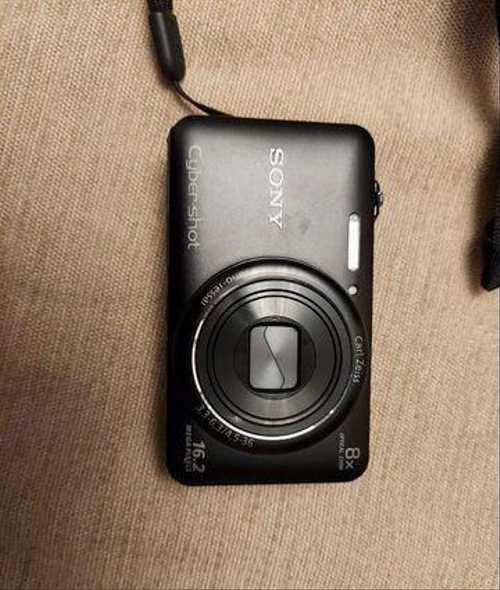 Компактный фотоаппарат Sony cybershot