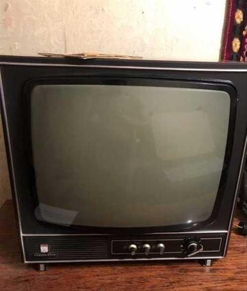 Ретро телевизор Рекорд В-308
