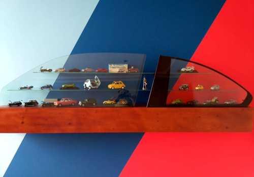 Витрина для моделей стеллаж