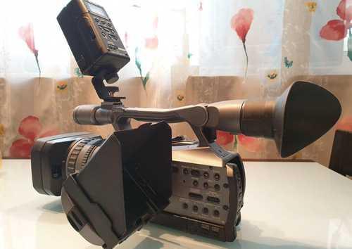 Видеокамера sony HDR-FX7E с набором аксессуаров