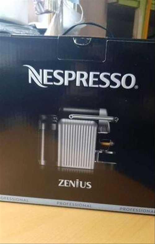 Капсульная кофемашина Nespresso Professional