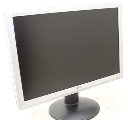 Широкоформатный монитор 19" LG W1934S