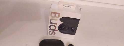 Беспроводные наушники samsung galaxy buds (правый)