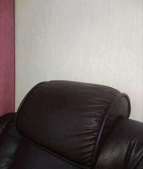 Подголовник на диван