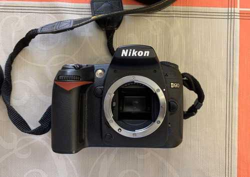 Nikon D90 как новый