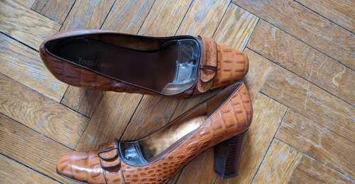 Женские туфли Enzo Angiolini