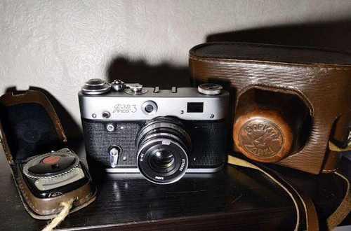 Плёночный фотоаппарат Фэд3 и экспонометр