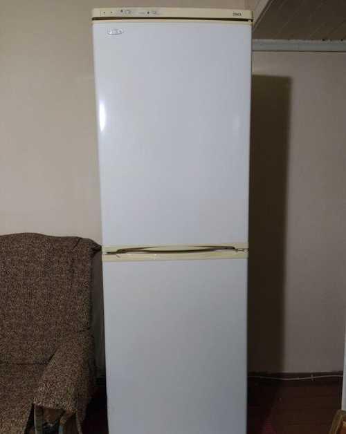 Бытовая техника холодильник