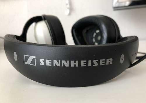 Наушники Sennheiser HD 200
