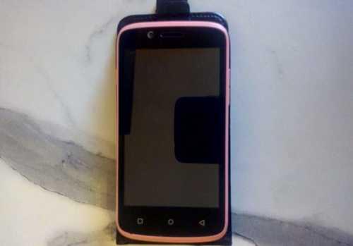 Смартфон digma VOX A10 3G