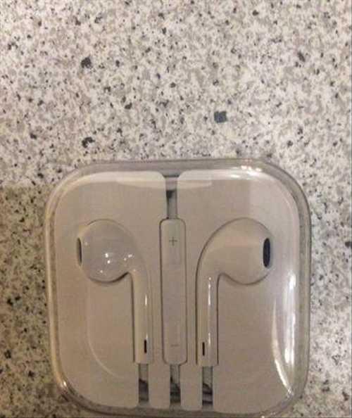 Наушники earpods