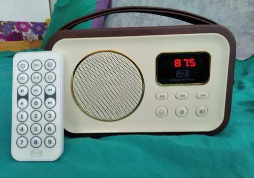 Портативный радиоприемник MAX MR-320