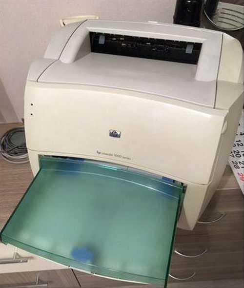 Принтер HP laserjet 1000