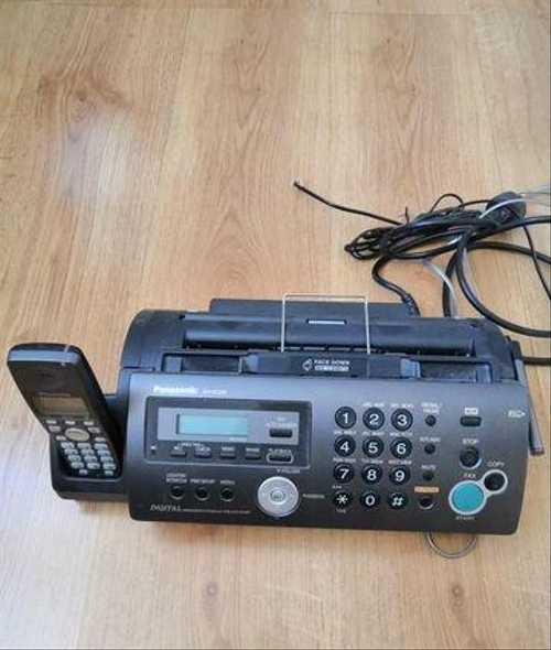 Радиотелефон Panasonic KX-FC228 с факсом
