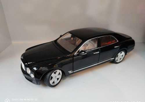 Модель авто 1:18 Bentley Mulsanne