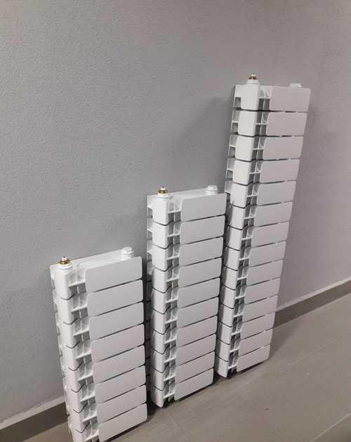 Продам радиаторы отопления Rifar Base 200