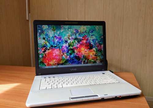Ноутбук Sony Vaio 15,6" Intel