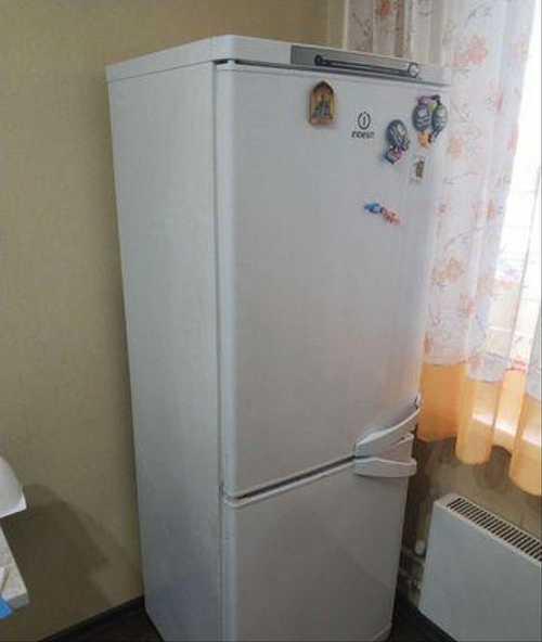 Холодильник indesit sb1670 бу