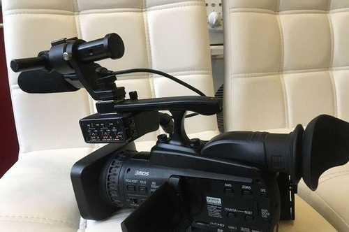 Профессиональная видеокамера Panasonic AG-HMC41E