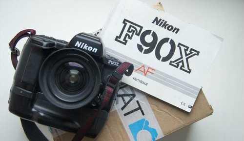 NIkon F90X+бустер+зум-объектив+вспышка Nikon SB-23