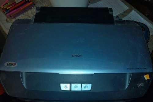 Цветной принтер epson Stylus photo R270