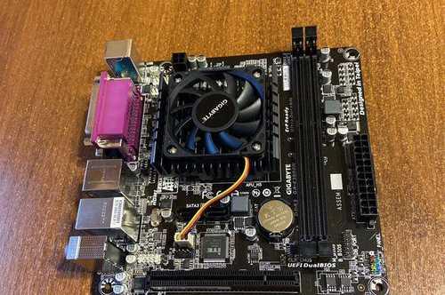 Материнская плата gigabyte GA-E3800N