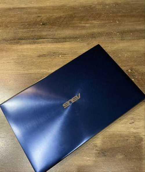 Asus zenbook UX533F core i5