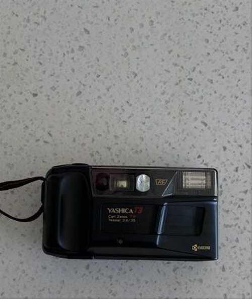 Компактный пленочный фотоаппарат Yashica T3