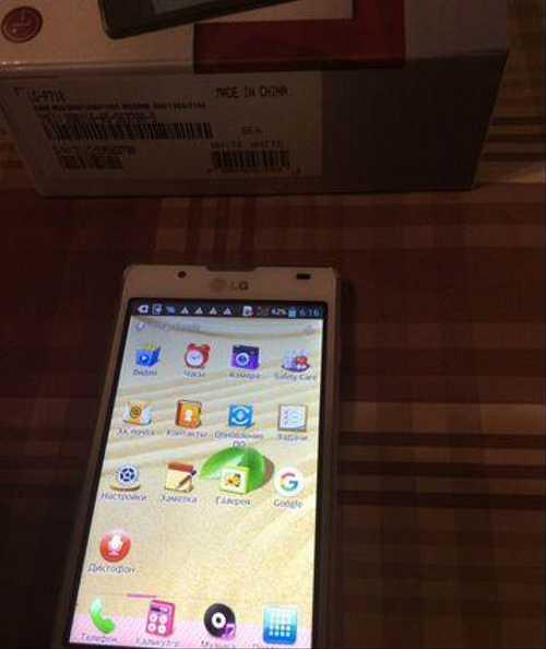 Смартфон LG P710 Optimus L7 White