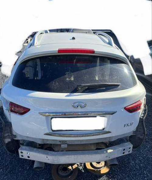 Задняя часть + крыша Infiniti fx37 qx70 s51