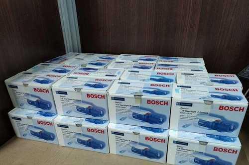 IP-камеры Bosch NWC-0495 DinionXF. 1/3". 3,0-8 мм
