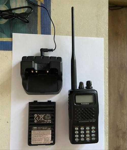 Радиостанция Yaesu FT-60R