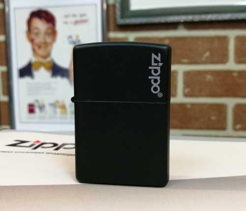 Зажигалка zippo Classic Black Matte 218ZL