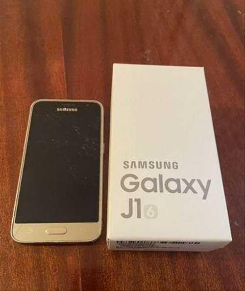 Телефон Samsung galaxy J1