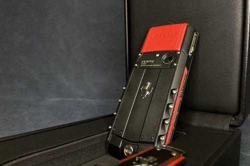 Vertu Ascent X Ferrari GT Limited Edition