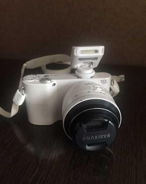 Фотоаппарат SAMSUNG NX1000