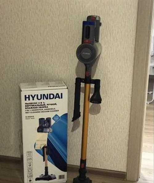 Вертикальный пылесос Hyundai H-VCH12