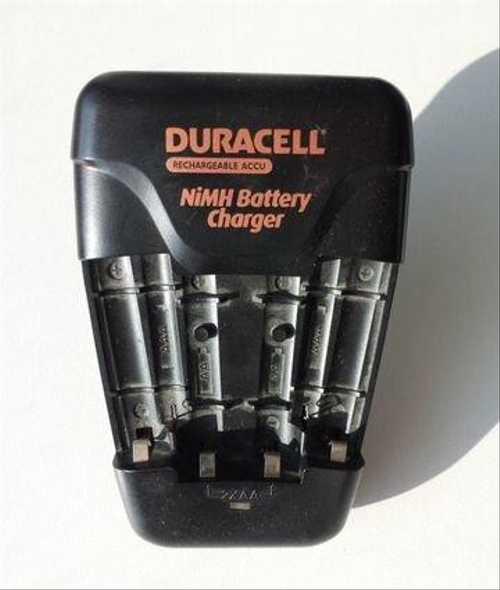 Зарядное устройство Duracell CEF14ktneu