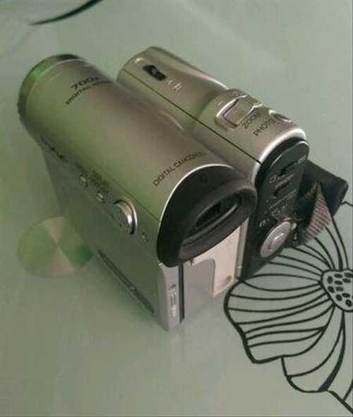 Видеокамера Sharp viewcamZ VL-Z500