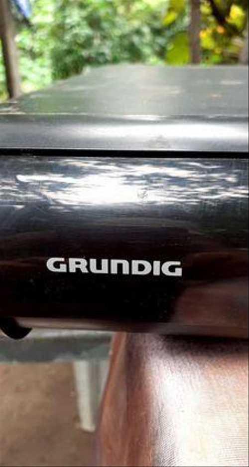 Видеомагнитофон grundig