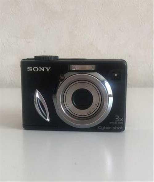 Компактный фотоаппарат sony Cuber-shot