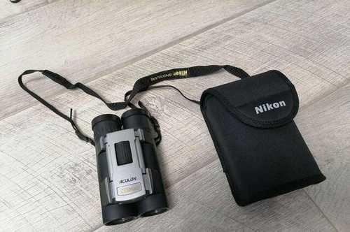 Бинокль Nikon Aculon A30 10x25 серебристый